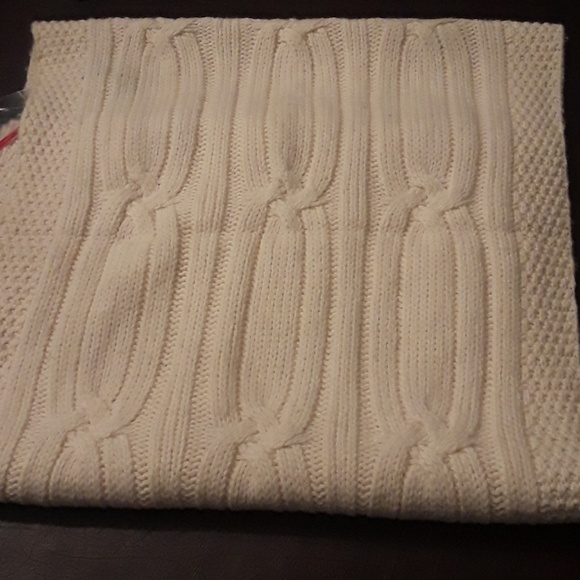 INC International Concepts | Accessories | 3 For 2 Nwt Inc Cream Cable ...